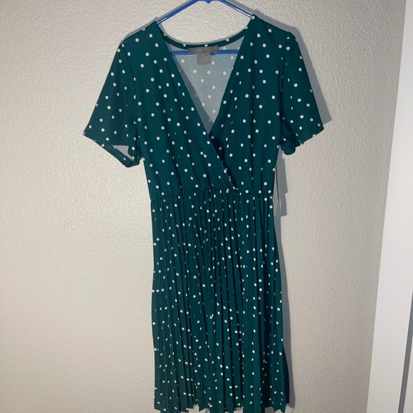 Lark+Grey | Dresses | Lark Grey Greenwhite Polka Dot Dress | Poshmark